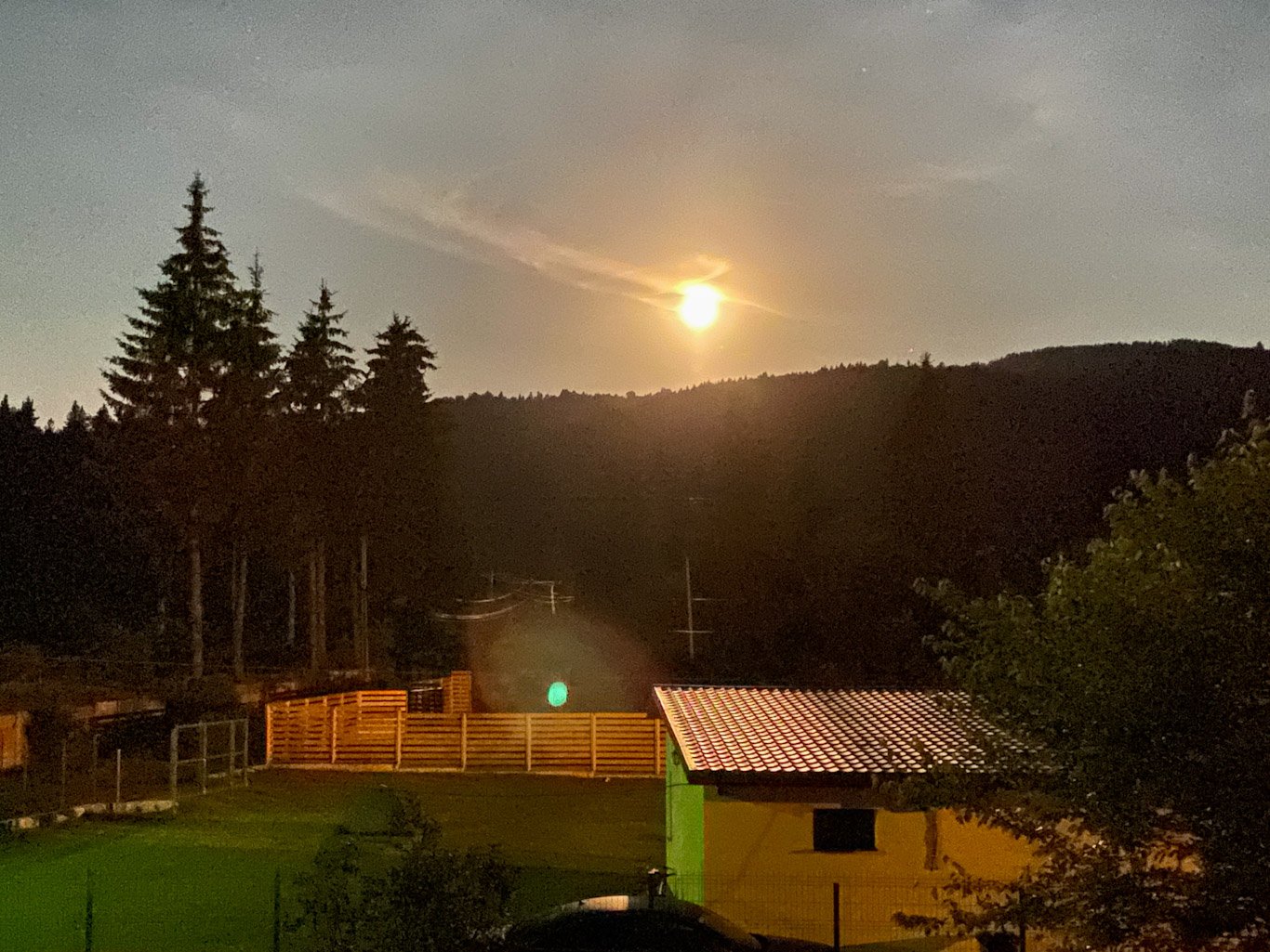 216-2020 - Full Moon over the Hills | Ozgo Productions